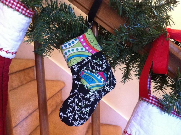Mini Christmas Stocking Pattern – CraftWeekly